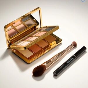 Trish McEvoy | Makeup | New In Box Trish Mcevoy X Blue Mercury ...